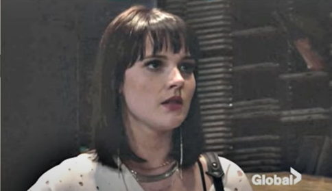 Cole gets scared and breaks into Mariah's room - killing her to keep ...